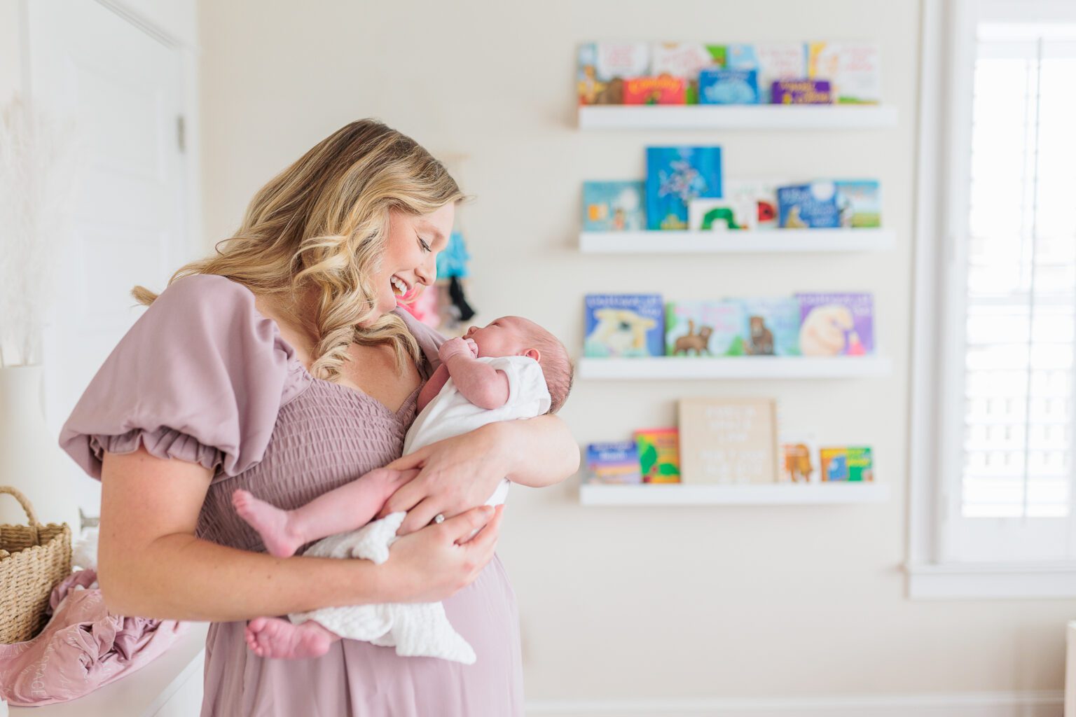 Top 4 Birthing Centers in Oahu Hawaii - Alison Bell Photographer